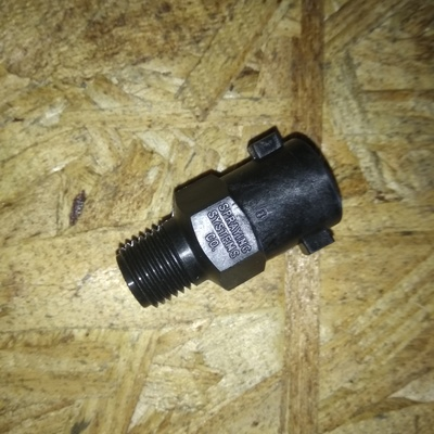 Штуцер (84223253)